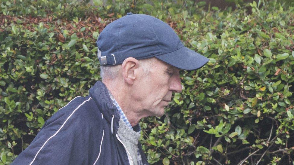 Dundee pensioner jailed for £43,800 benefit fraud - BBC News