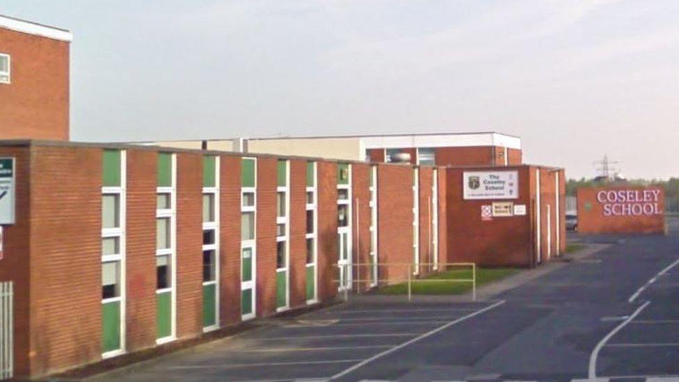 Coseley school closure plan put to public - BBC News