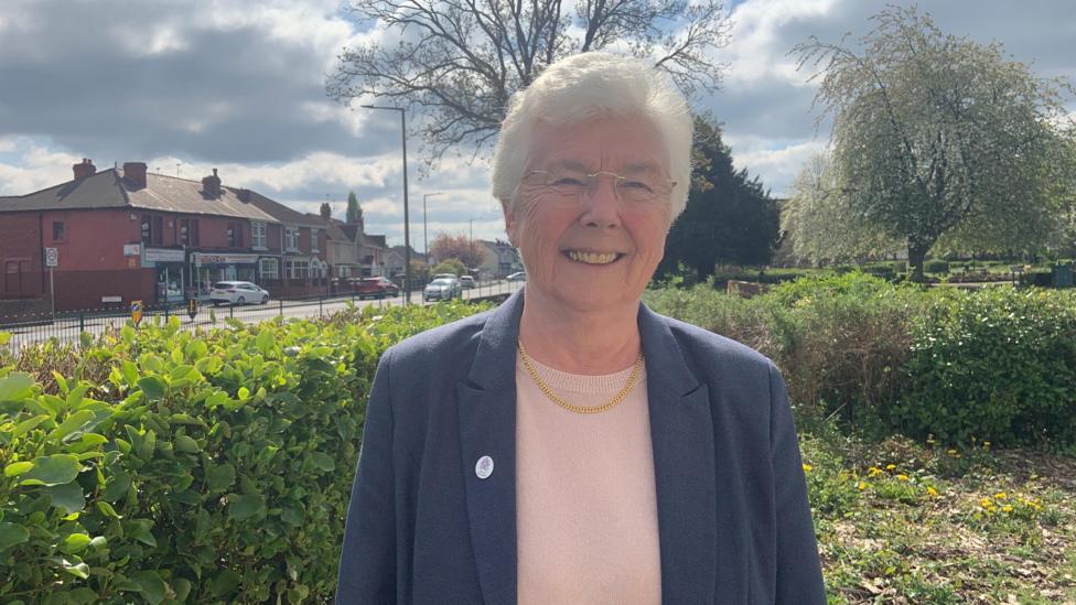 Mayor of Doncaster election candidates talk about top issues - BBC News