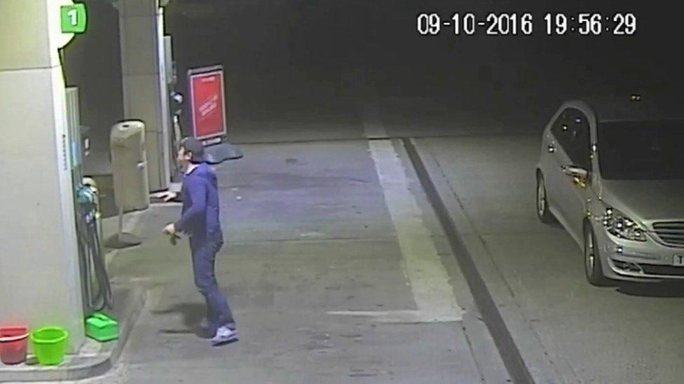 Body-in-suitcase trial: Gambler murdered friend to assume identity ...