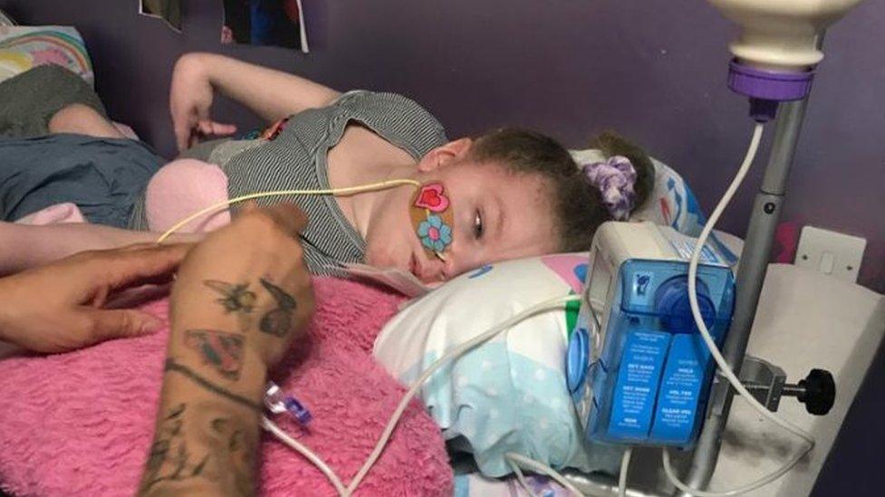 Tehyah Solan-Clarke: Family welcomes girl's care review - BBC News