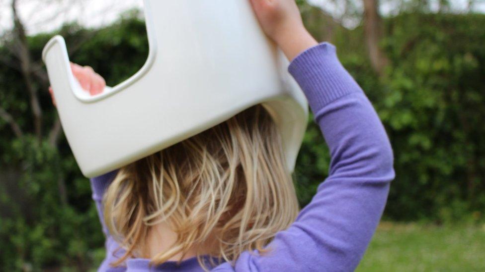 'Potty calls' cost London Fire Brigade thousands a year - BBC News