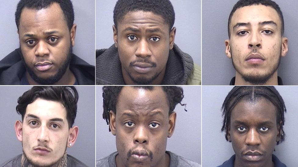 Bournemouth jewellery raid: Beheading threat gang jailed - BBC News