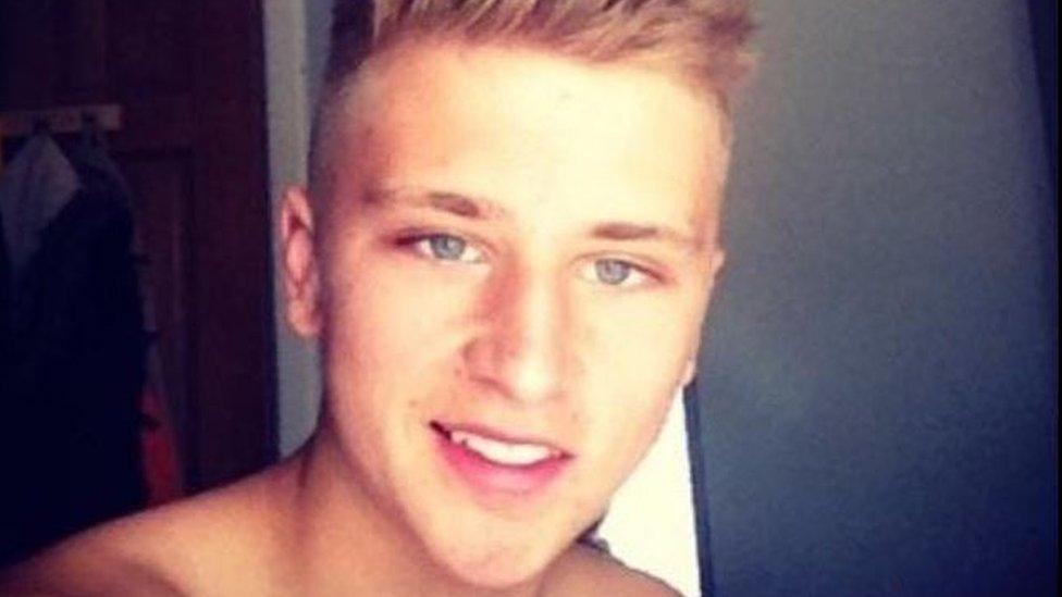 Reagan Asbury: Man jailed for Walsall teen's manslaughter - BBC News