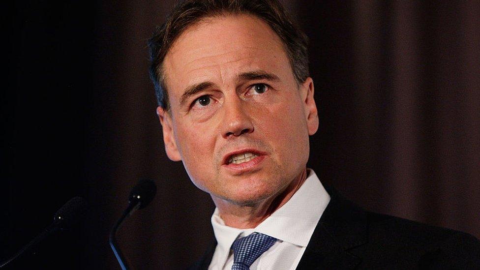 Australian minister Greg Hunt accused of misogyny - BBC News