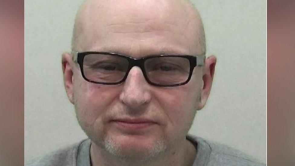 Man admits murdering friend in Newcastle with kitchen knife - BBC News
