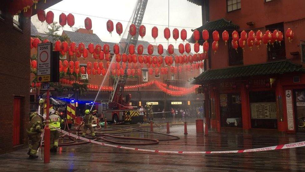 Chinatown fire: Two rescued from London restaurant blaze - BBC News