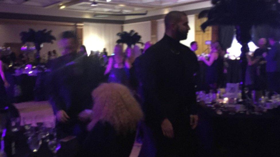 Drake surprises wedding guests in Windsor, Ontario - BBC News