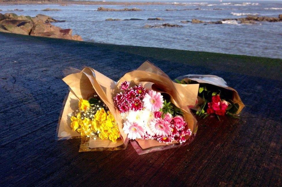 Cullercoats sea rescue: Caitlin Ruddy dies after cardiac arrest - BBC News