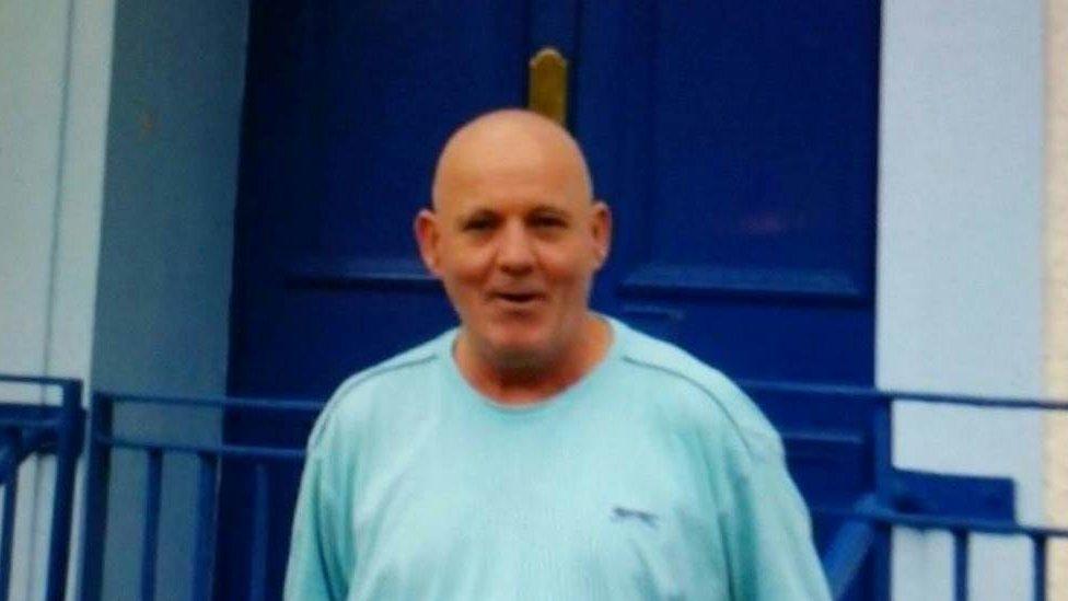 Body of missing hiker Charlie Clift found in Highlands - BBC News