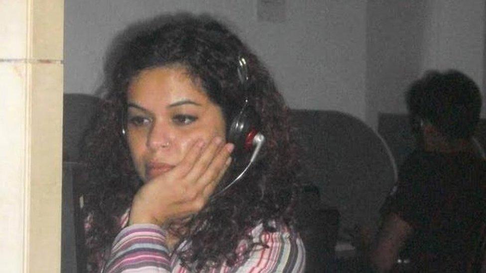 Suzette Jordan: Three sentenced to 10 years in jail over Kolkata gang rape - BBC News
