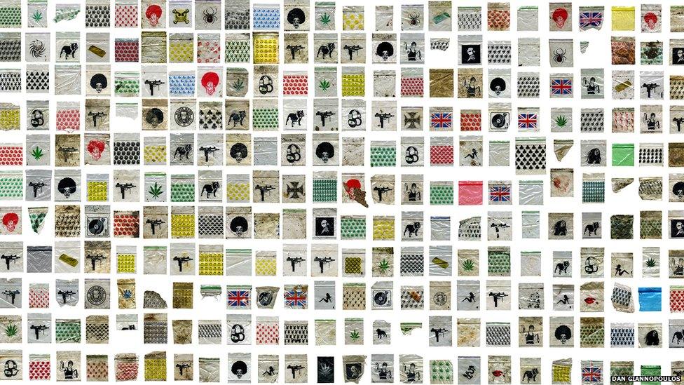 In pictures: Discarded drug baggies - BBC News
