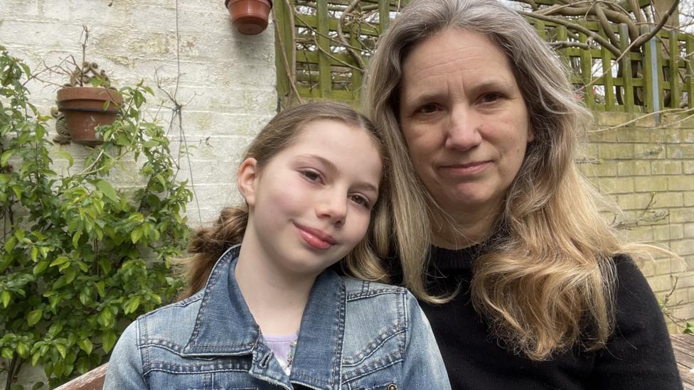 Teversham pre-school building 'crucially needed' to meet demand - BBC News