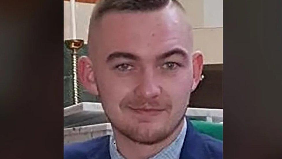 Kevin Conway murder: Police arrest 27-year-old man - BBC News