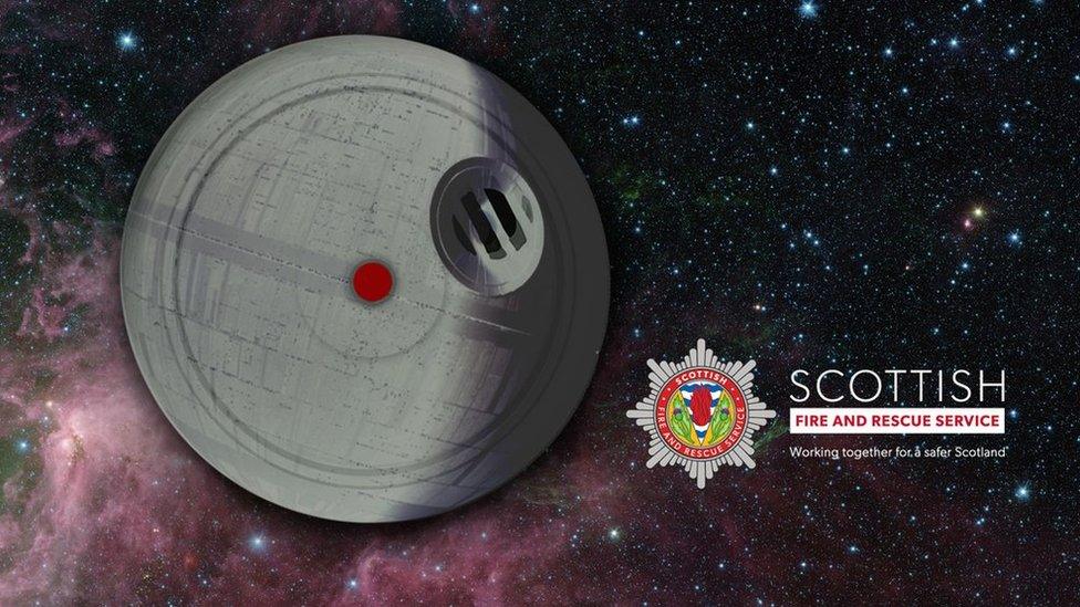 Star Wars-themed fire safety messages released online - BBC News