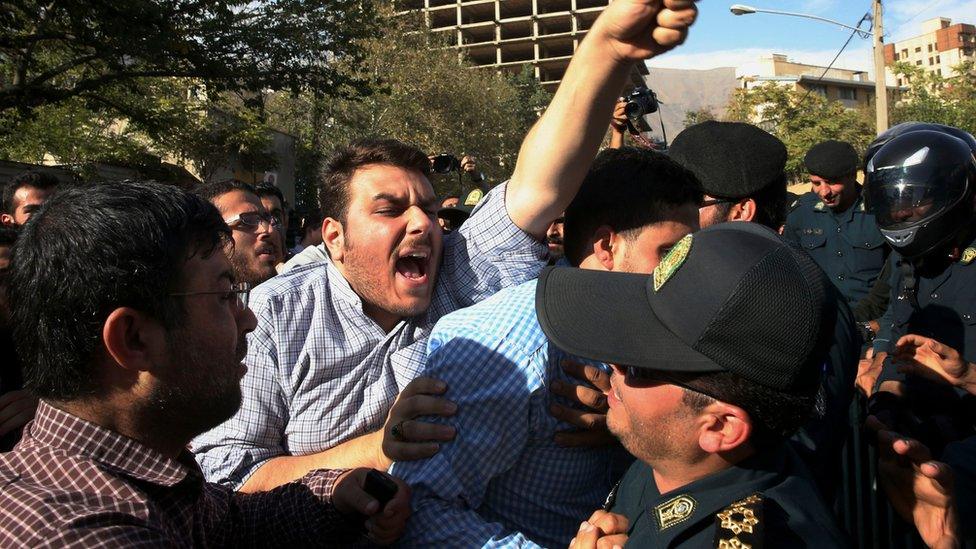 Hajj stampede: Iran death toll rises to 464 - BBC News