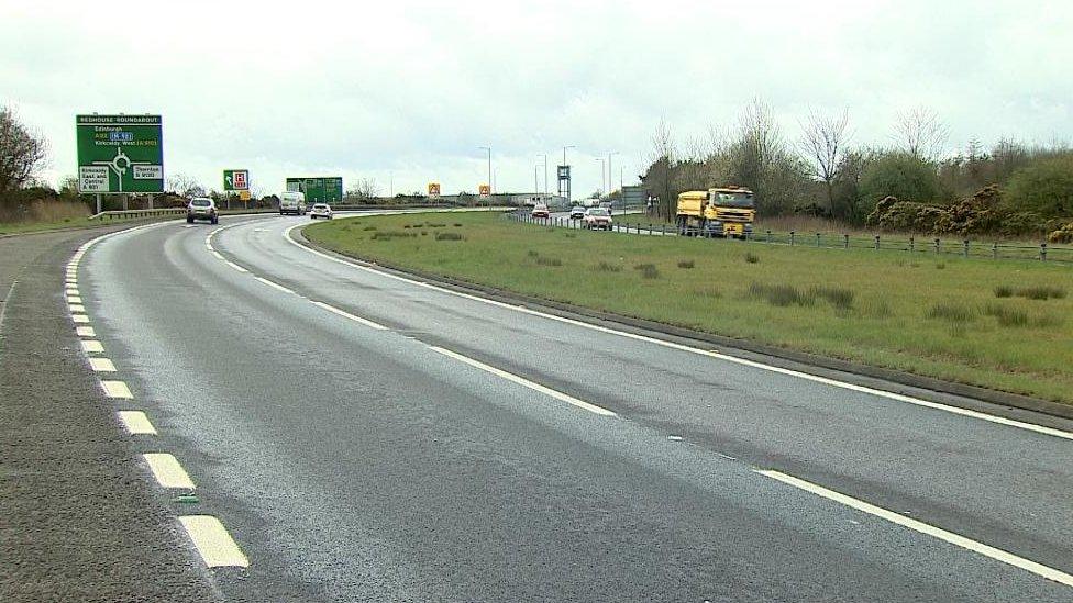 Boy, 8 and woman 36, killed in A92 crash in Fife - BBC News