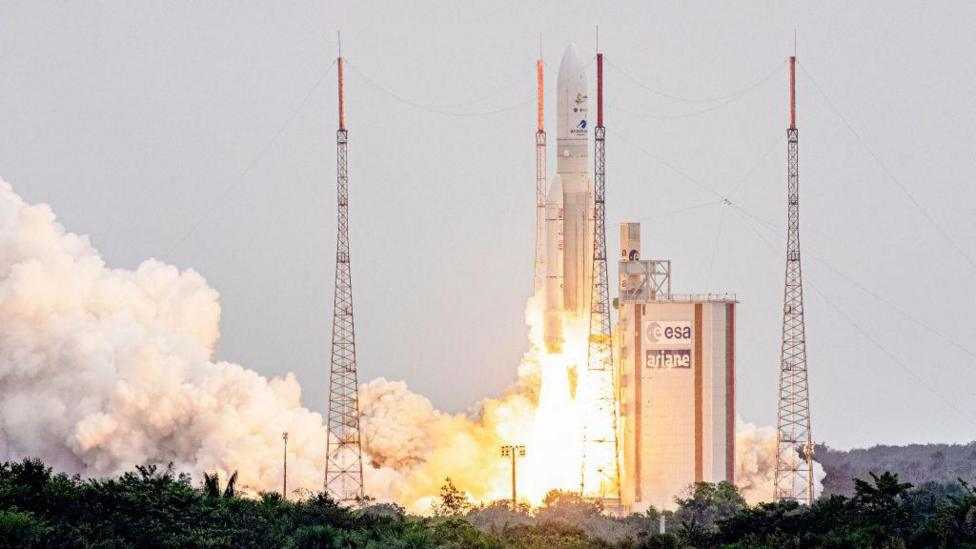 SPHEREx: Nasa's space telescope that will map the Universe in colour ...