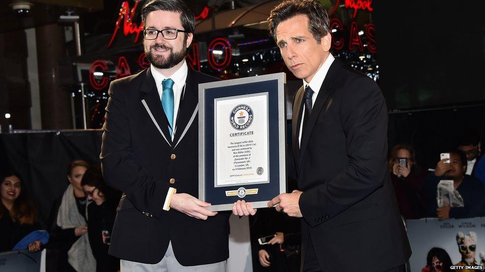 Ben Stiller breaks selfie stick world record at Zoolander 2 premiere ...