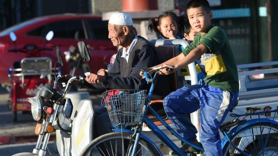 China's Alibaba insures against 'Good Samaritan scams' - BBC News