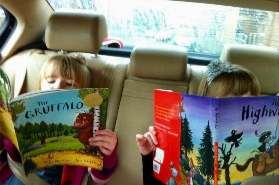 Your pictures on the theme of 'reading' - BBC News