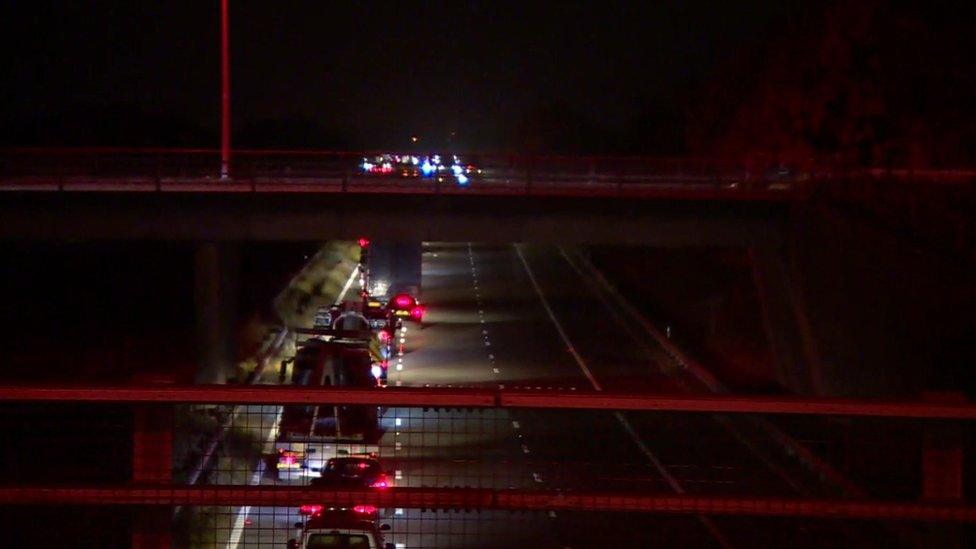 M56 closed near Daresbury after tanker overturns - BBC News