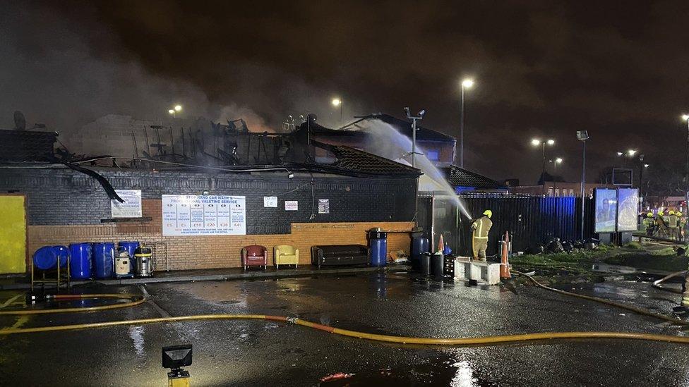 Perry Barr African Village restaurant fire 'accidental' - BBC News
