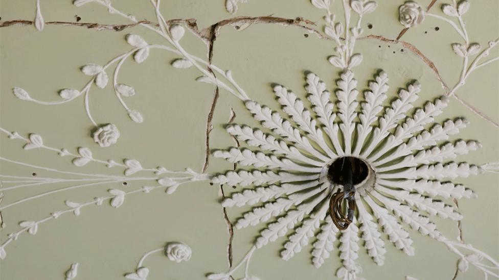 Repairs to FM's Bute House residence cost £504,216 - BBC News