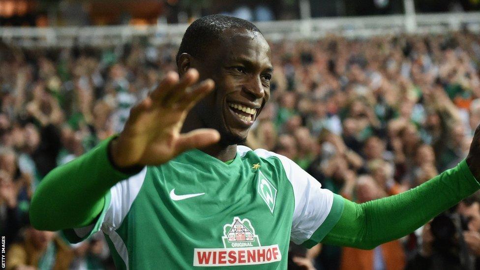 Nigerian Anthony Ujah set to join Chinese side Liaoning FC - BBC Sport