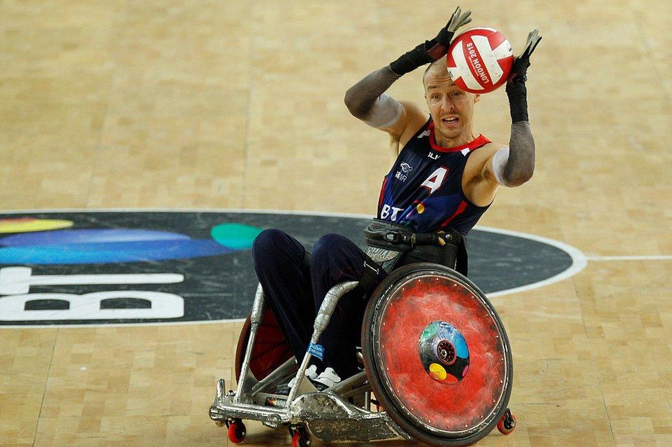 Rotherham Paralympian Gavin Walker to get civic honour - BBC News