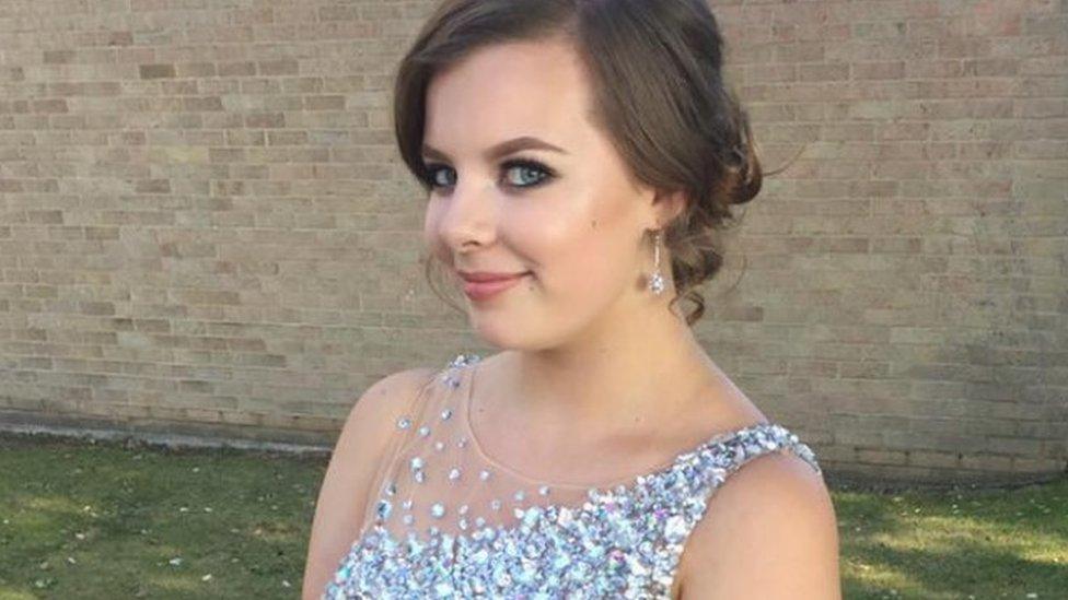 Hamble crash: Victim identified as Abbie O'Rourke - BBC News