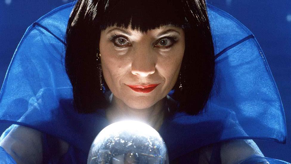 Mystic Meg: Astrologer dies aged 80 - BBC News