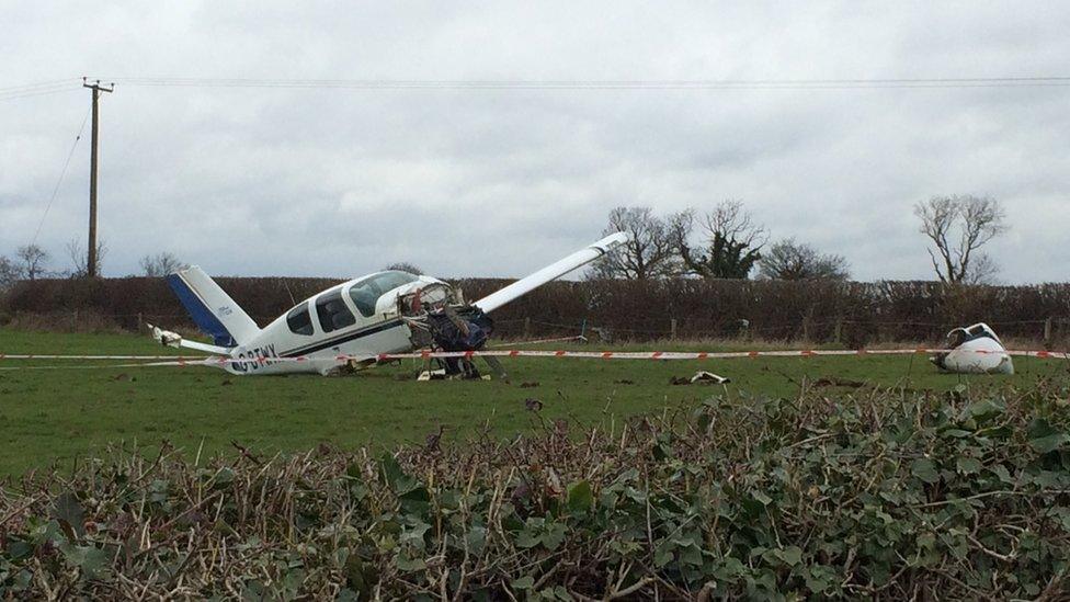 Light aircraft hits moving Nottinghamshire council van - BBC News