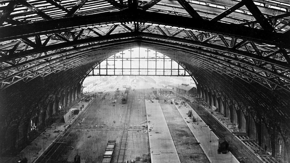 The beautiful stations of rail's golden age - BBC News