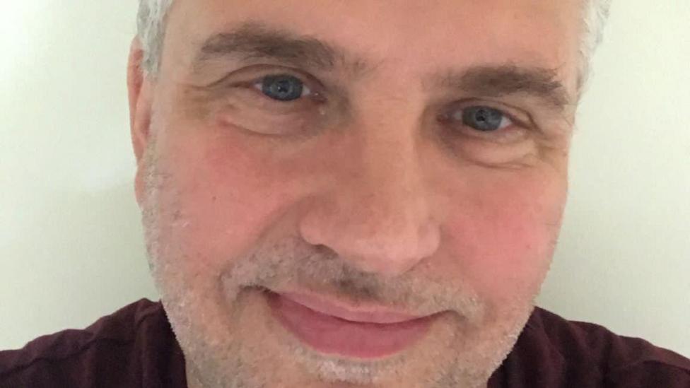 Family tributes paid to two men killed in Shepperton car crash - BBC News