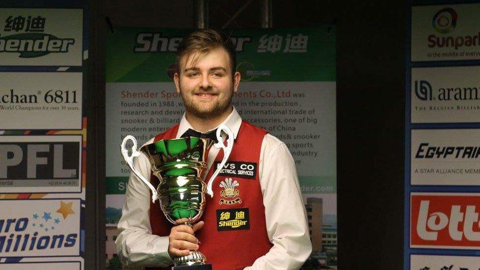 Snooker star Jackson Page: 'I don't revise, I just play snooker' - BBC News