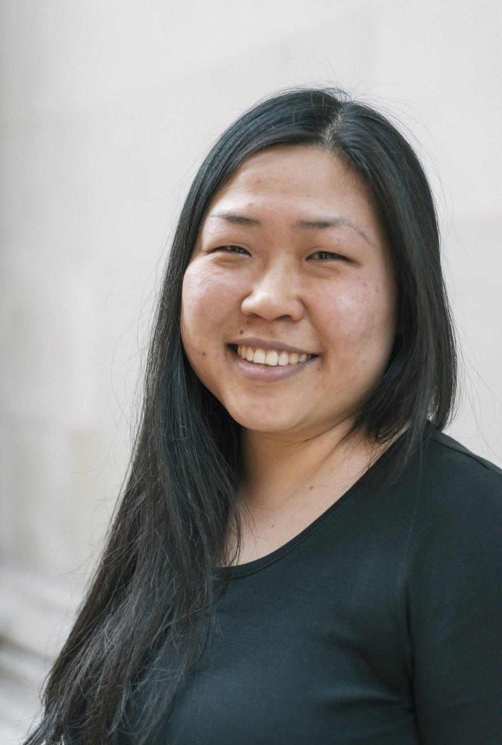 In pictures: Portraits of welcome - BBC News