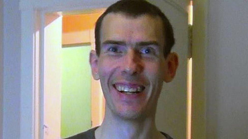 Pair admit brutal attack on man in Renfrew - BBC News