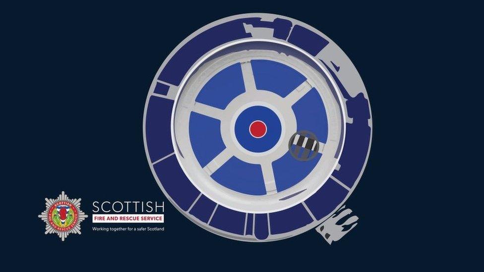 Star Wars-themed fire safety messages released online - BBC News