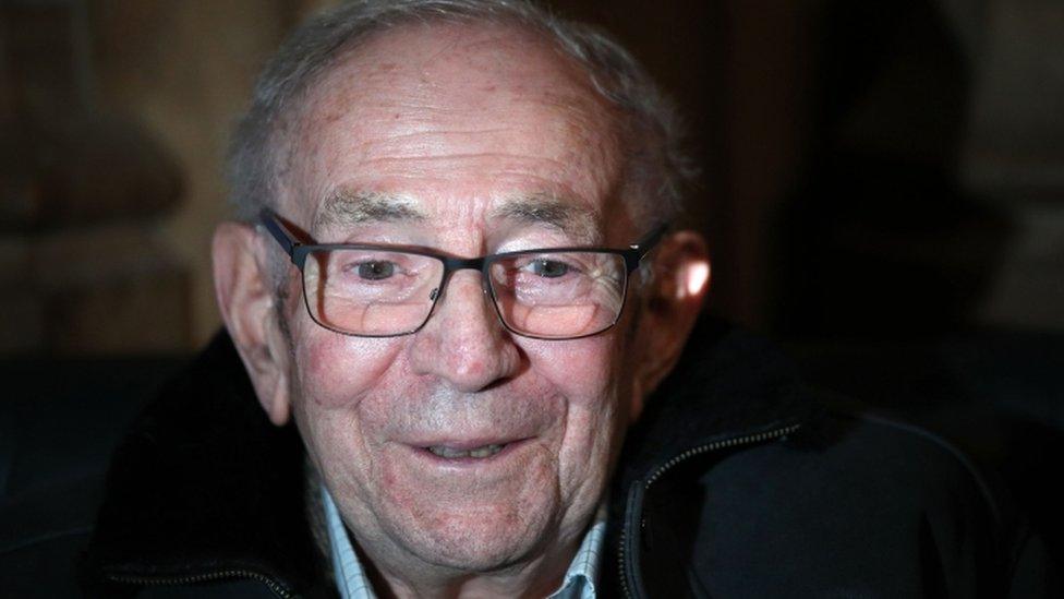 Jewish refugee sheltered by Clement Attlee meets granddaughter - BBC News