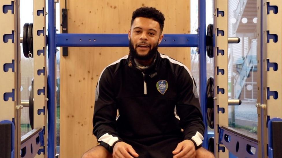 Key4Life charity helps more than 500 ex-prisoners find jobs - BBC News