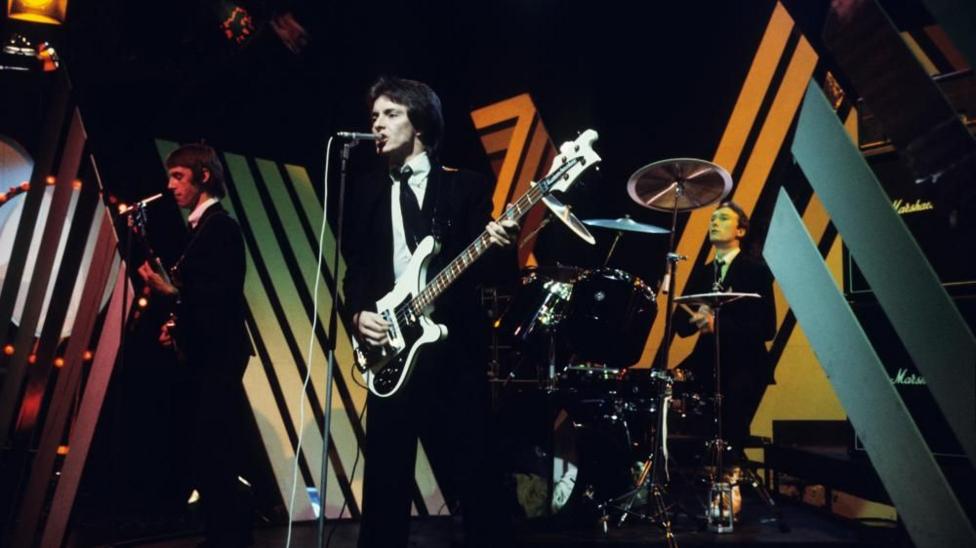 The Jam drummer Rick Buckler dies aged 69 - BBC News