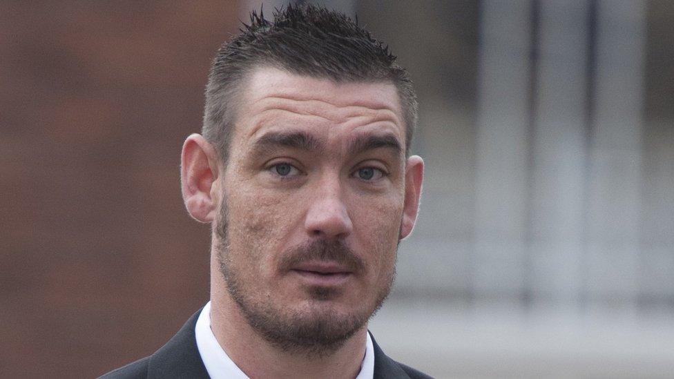 South Yorkshire PC jailed for assaulting woman - BBC News