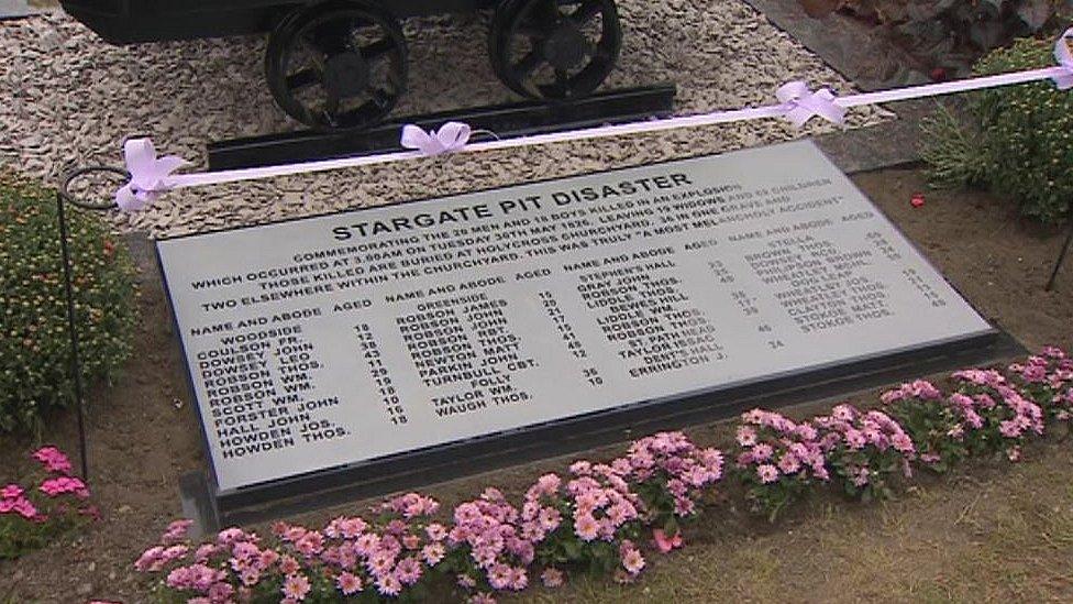 Victims of 1826 Ryton pit disaster get memorial - BBC News