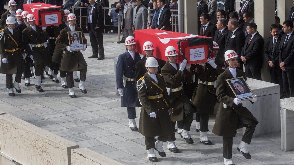 Ankara blast: DNA tests suggest bomber born in Turkey - BBC News