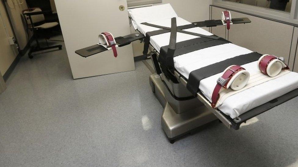 Texas halts execution of accomplice tainted by 'Dr Death' testimony ...