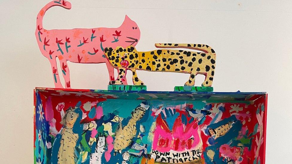 New Bristol mum says art helps her make sense of parenthood - BBC News