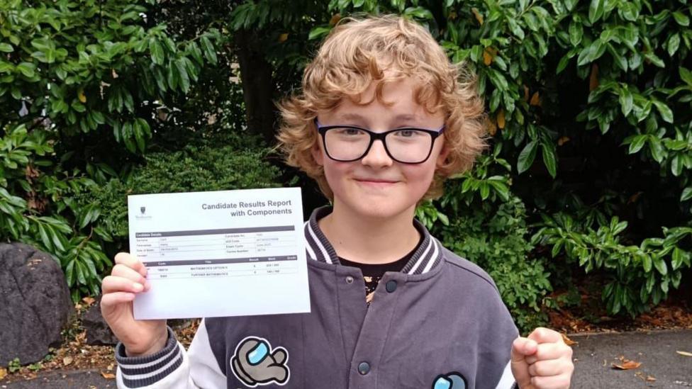 Sheffield schoolboy, 11, passes GCSE maths with top grade - BBC News
