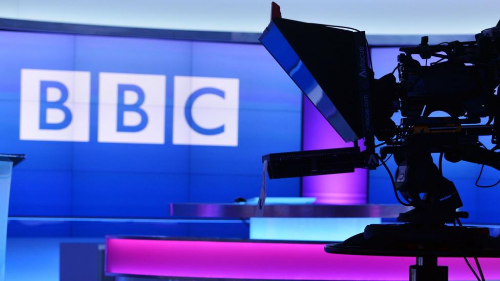 BBC Women: Their pay gap stories - BBC News