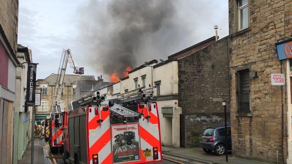 Fire breaks out at Lancaster city-centre printers - BBC News